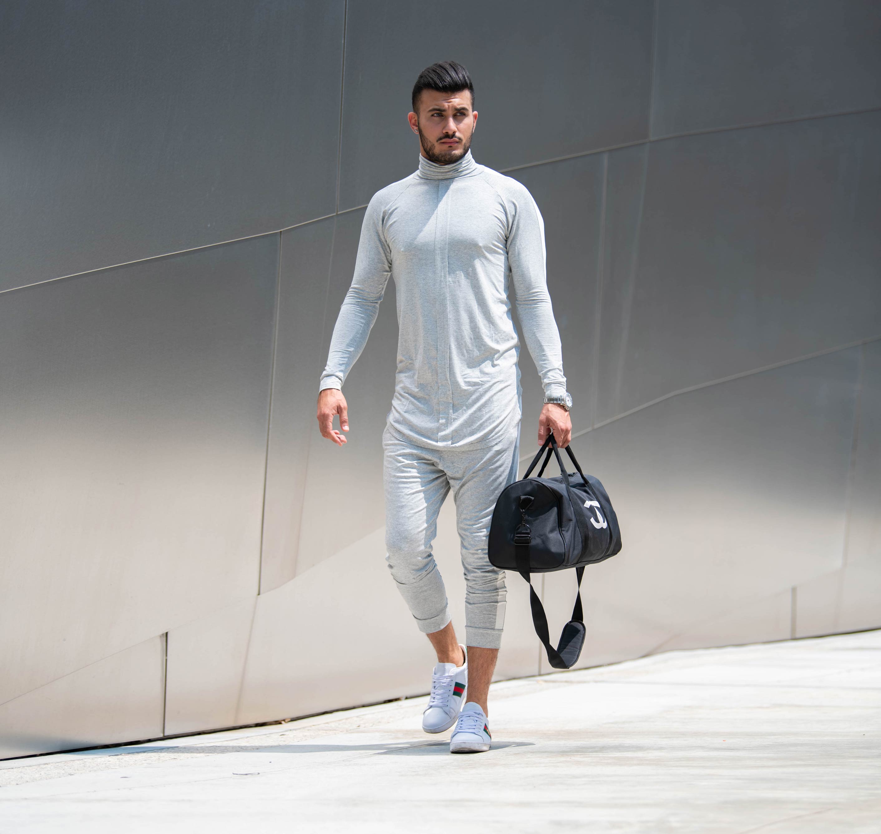 DORIAN LEVI, Los Angeles – ORTTU