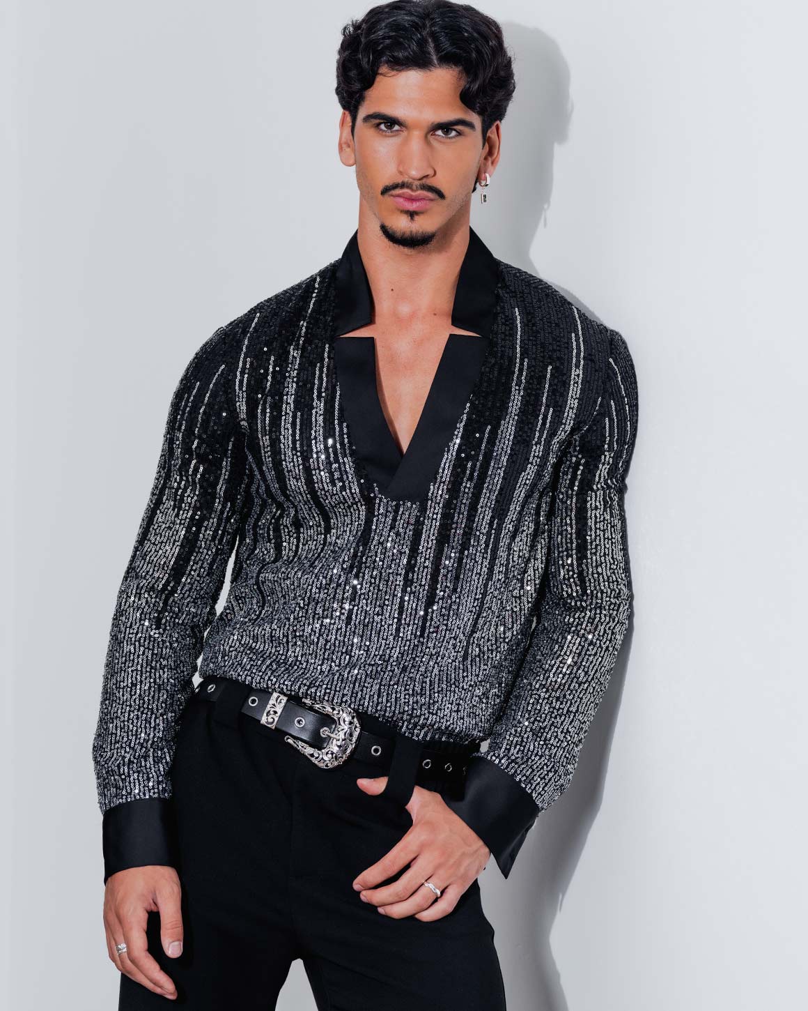 Star Neck Shirt Sequins – ORTTU